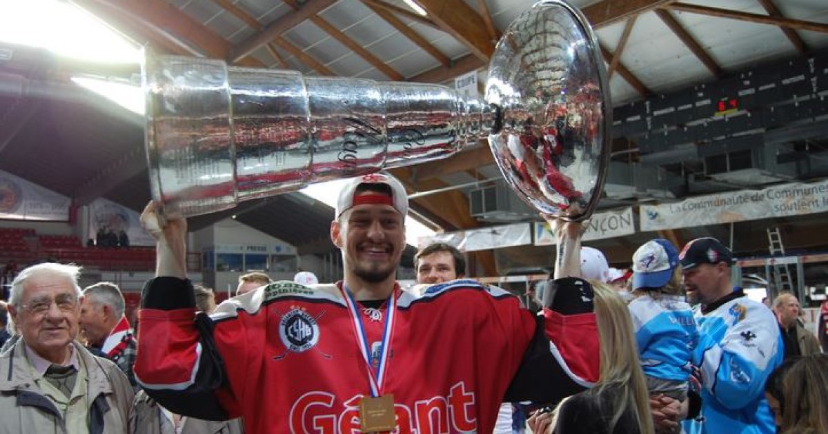 Hautes-Alpes : Les Diables Rouges de Briançon lancent un appel aux dons ...