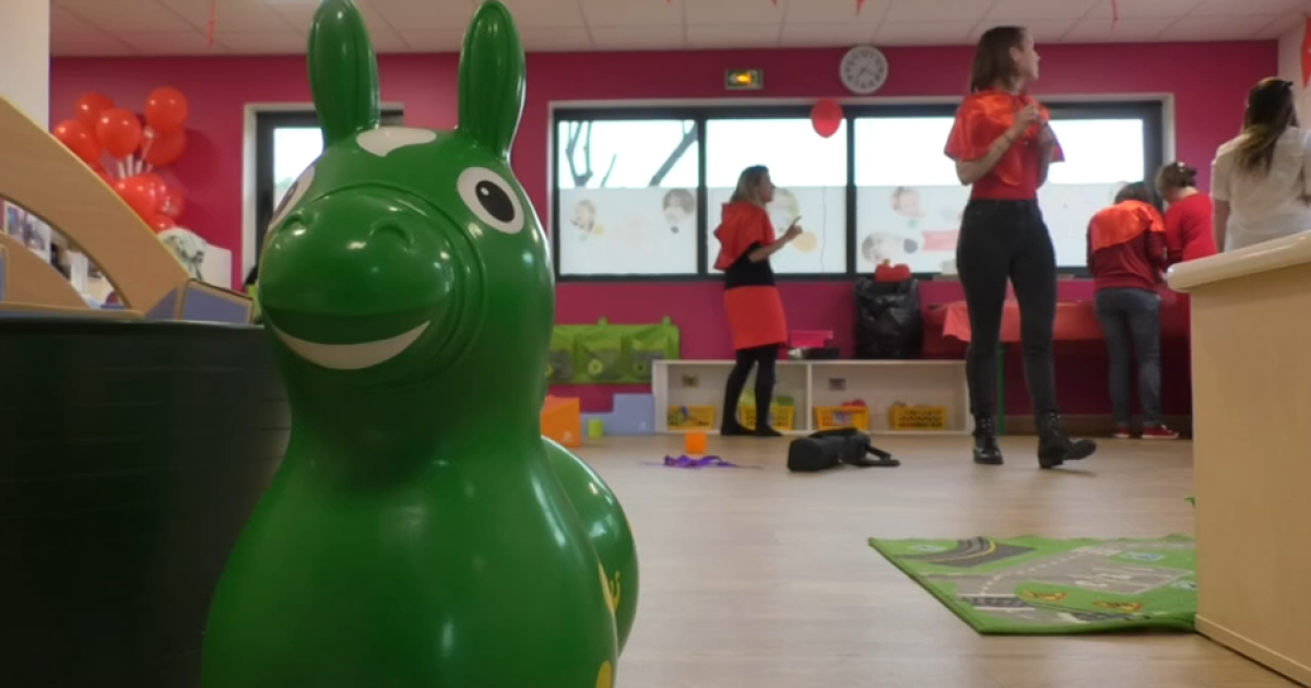 Alpes-de-Haute-Provence : La micro crèche "Les petits chaperons rouges ...