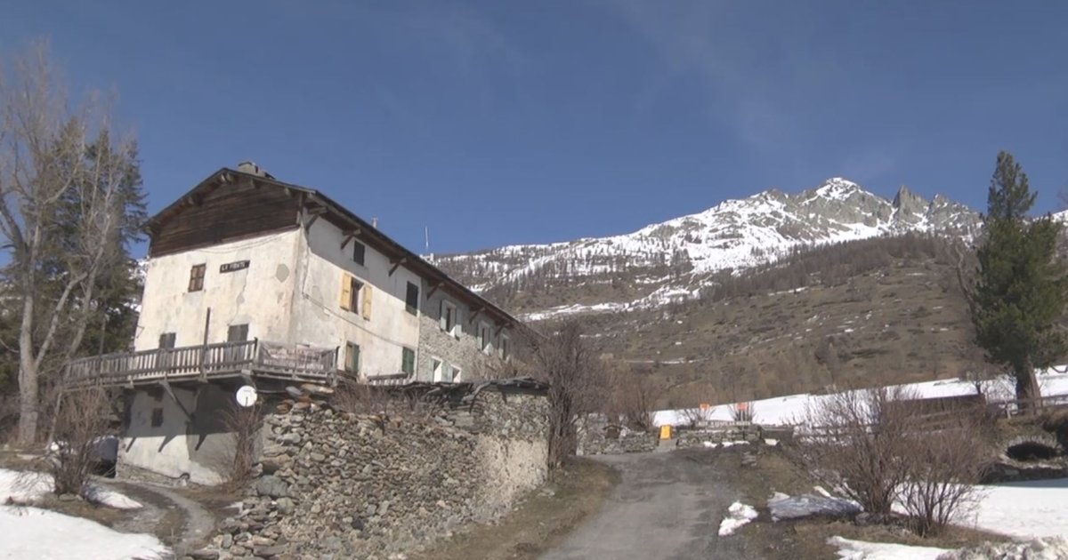 Hautes-Alpes : le refuge de la Monta, ce coin poétique du Queyras | L ...